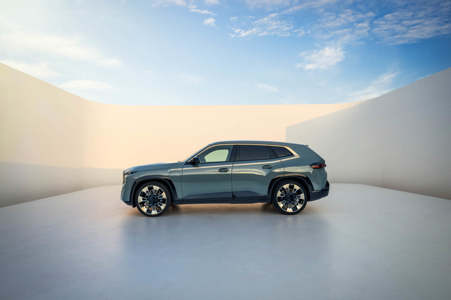 BMW XM Label Red: Der stärkste M aller Zeiten kommt mit 748 PS ...