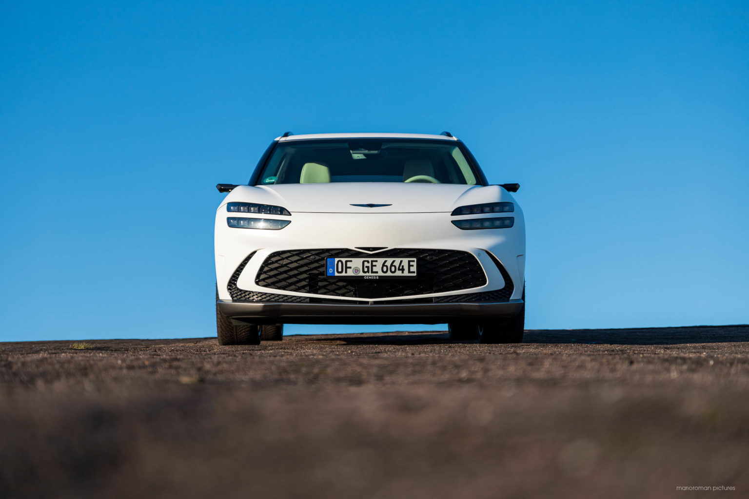 Land Rover Defender 75th Limited Edition als Stargast bei Horses ...